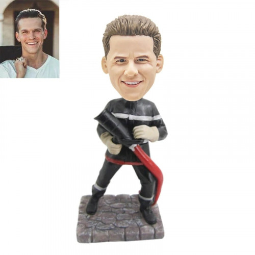 WHAT ARE BOBBLEHEADS, AND WHY WOULD YOU WANNA COLLECT ONE?